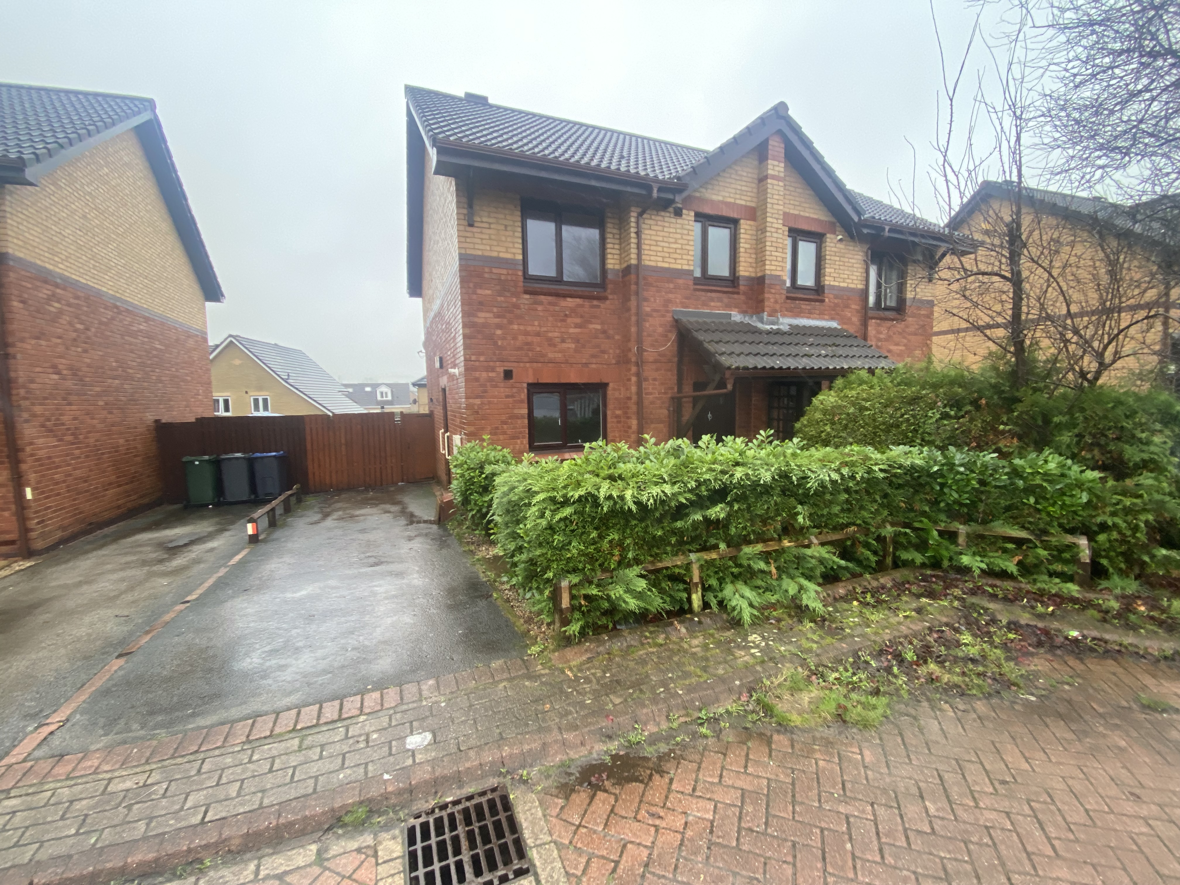 15 Harrier Close, Bradford BD8 0NE