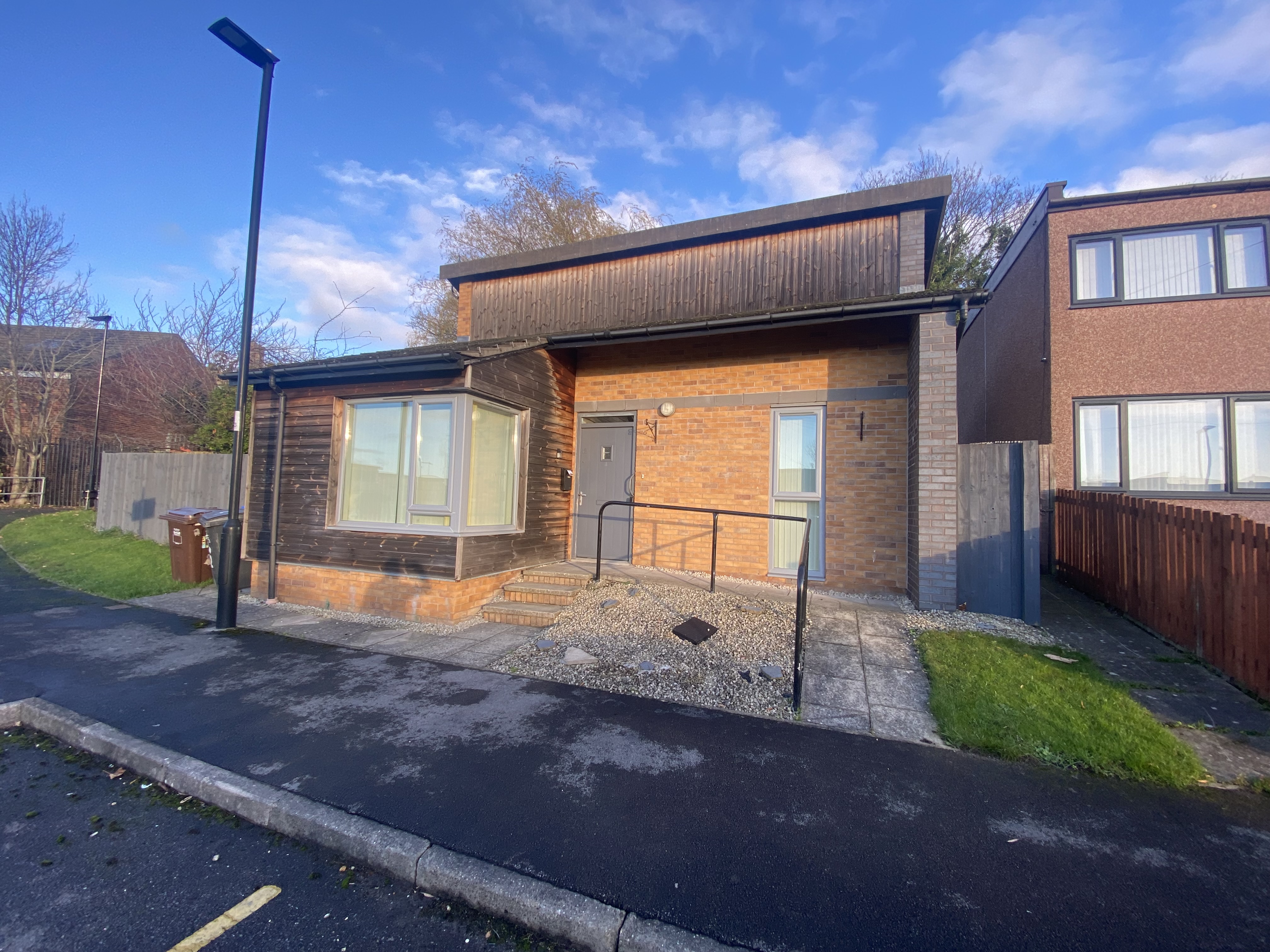 12 St. Aidans Way, Sheffield S2 2NF