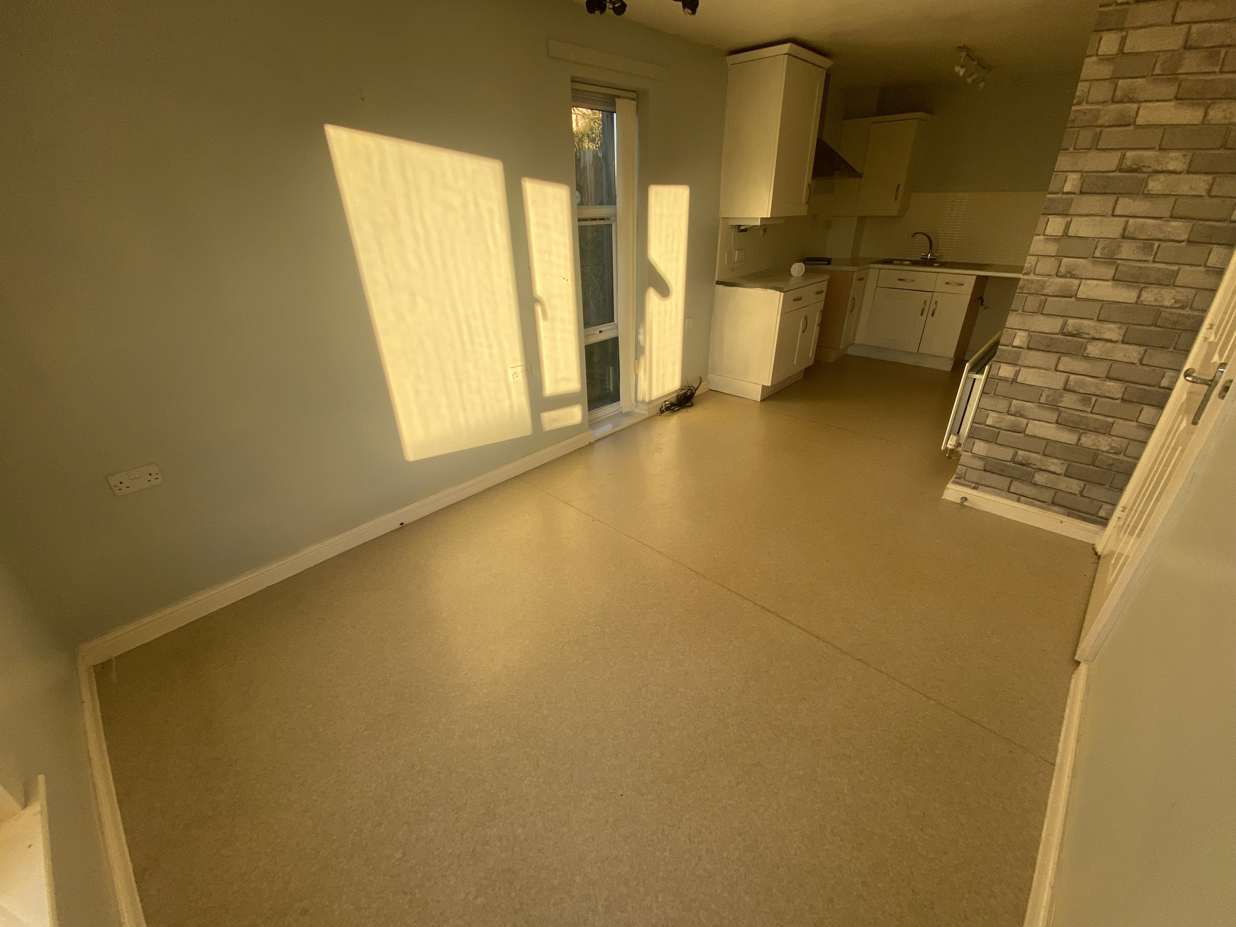 12 St. Aidans Way, Sheffield S2 2NF
