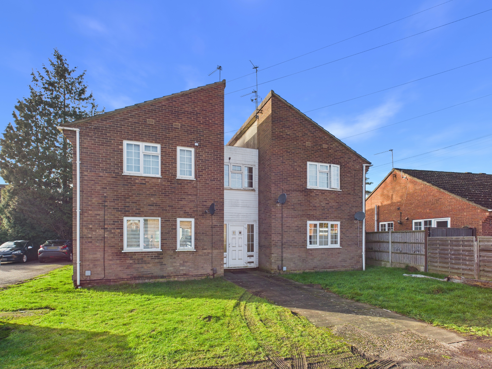 33 Lockington Close, Chellaston, Derby DE73 6XD